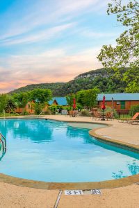 The Best Infinity Pool Views in Texas Hill Country - Texas Hill Country ...